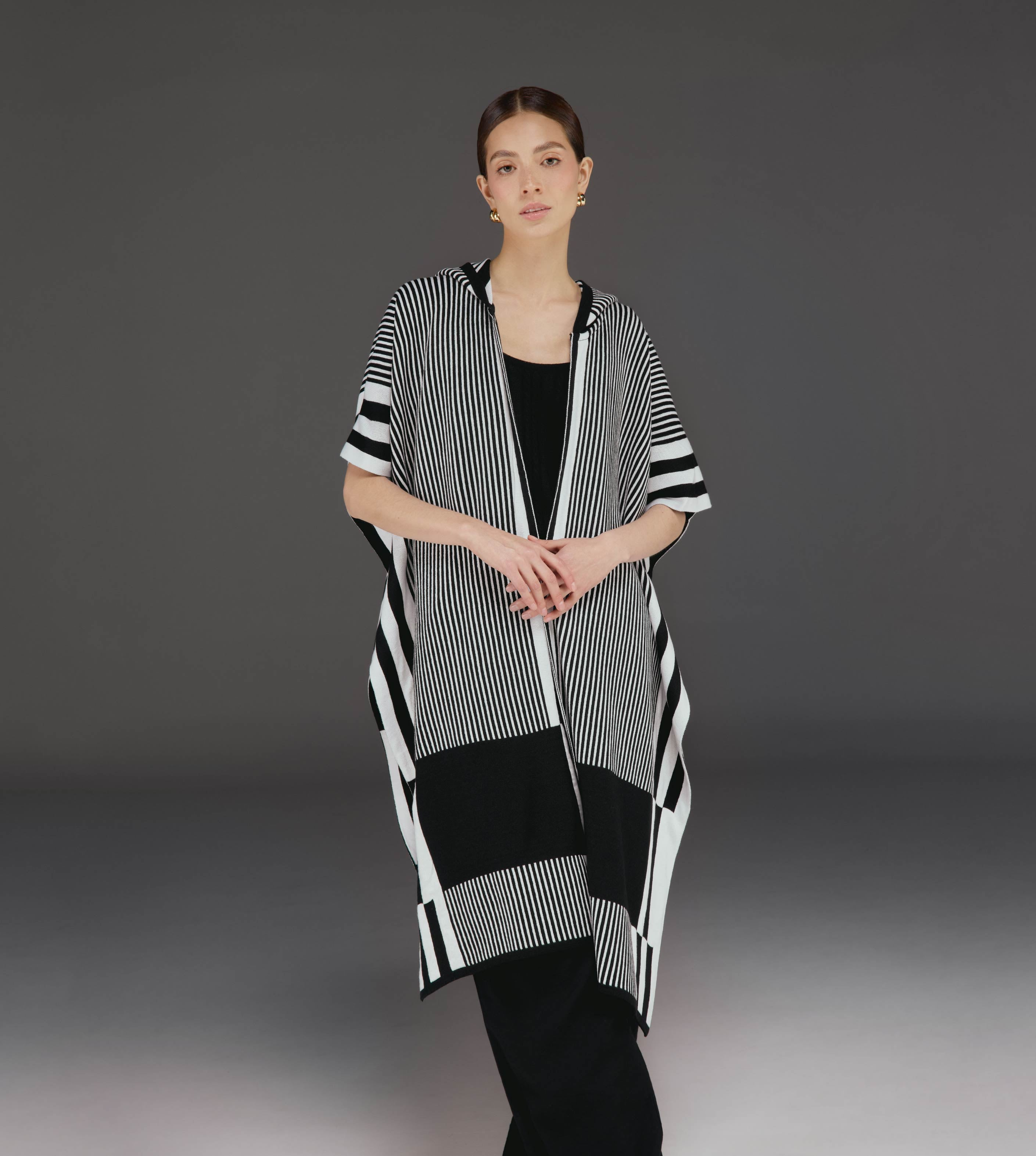 Ruanas para Mujer 🇨🇴. Ponchos modernos tejidos – Giive